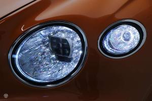 Orange Bentley continental-gt 2019 in Vilnius, with an engine capacity of 4.00 L and mileage of 61 thousand km for 129990 €, photo 7 on AUTOMOTO.COM.LV