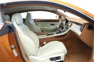 Orange Bentley continental-gt 2019 in Vilnius, with an engine capacity of 4.00 L and mileage of 61 thousand km for 129990 €, photo 9 on AUTOMOTO.COM.LV
