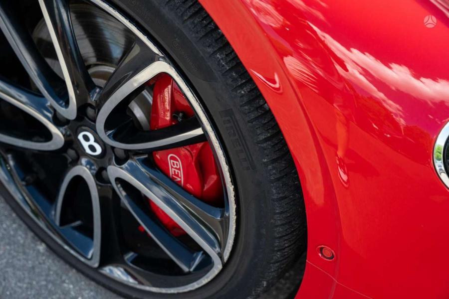 Sarkans Bentley continental-gt 2019 Viļņa, ar dzinēja tilpumu 5.95 L un nobraukumu 26 tūkst. km par 120000 €, foto 35 vietnē AUTOMOTO.COM.LV