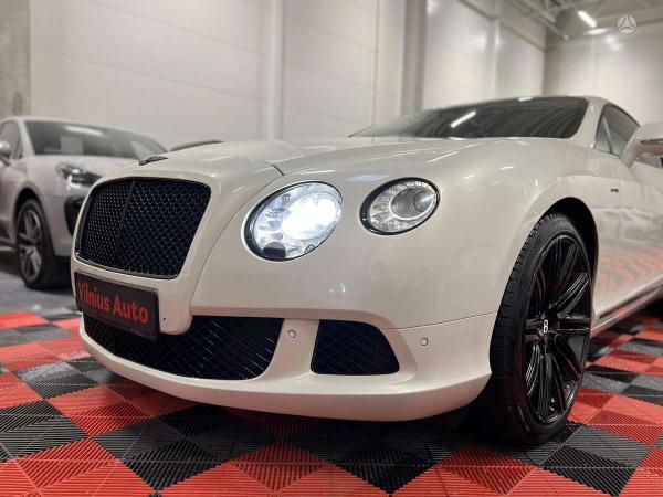 Balts Bentley continental-gt 2014 Viļņa, ar dzinēja tilpumu 6.00 L un nobraukumu 53 tūkst. km par 58990 €, foto 7 vietnē AUTOMOTO.COM.LV