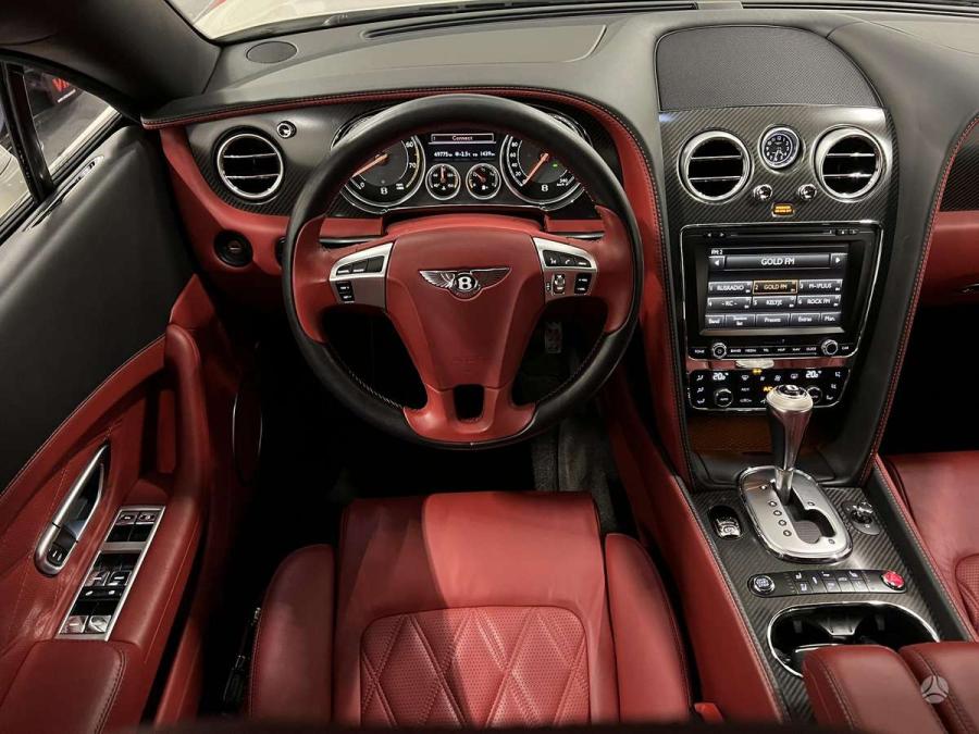 White Bentley continental-gt 2014 in Vilnius, with an engine capacity of 6.00 L and mileage of 53 thousand km for 58990 €, photo 26 on AUTOMOTO.COM.LV