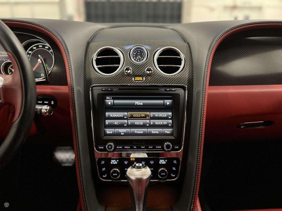 White Bentley continental-gt 2014 in Vilnius, with an engine capacity of 6.00 L and mileage of 53 thousand km for 52990 €, photo 29 on AUTOMOTO.COM.LV