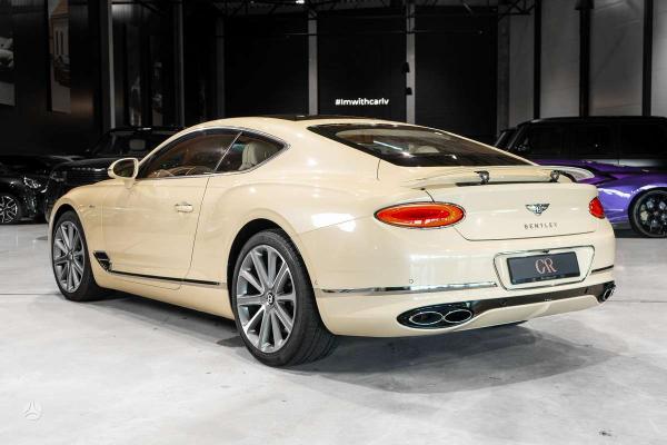 Yellow Bentley continental-gt 2023 in Riga, with an engine capacity of 4.00 L and mileage of 9 thousand km for 211750 €, photo 7 on AUTOMOTO.COM.LV