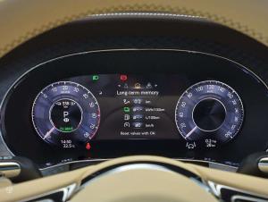 Dzeltens Bentley continental-gt 2025 Tallina, ar dzinēja tilpumu 4.00 L un nobraukumu 1 tūkst. km par 305000 €, foto 7 vietnē AUTOMOTO.COM.LV
