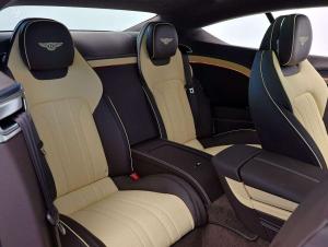 Dzeltens Bentley continental-gt 2025 Tallina, ar dzinēja tilpumu 4.00 L un nobraukumu 1 tūkst. km par 305000 €, foto 14 vietnē AUTOMOTO.COM.LV