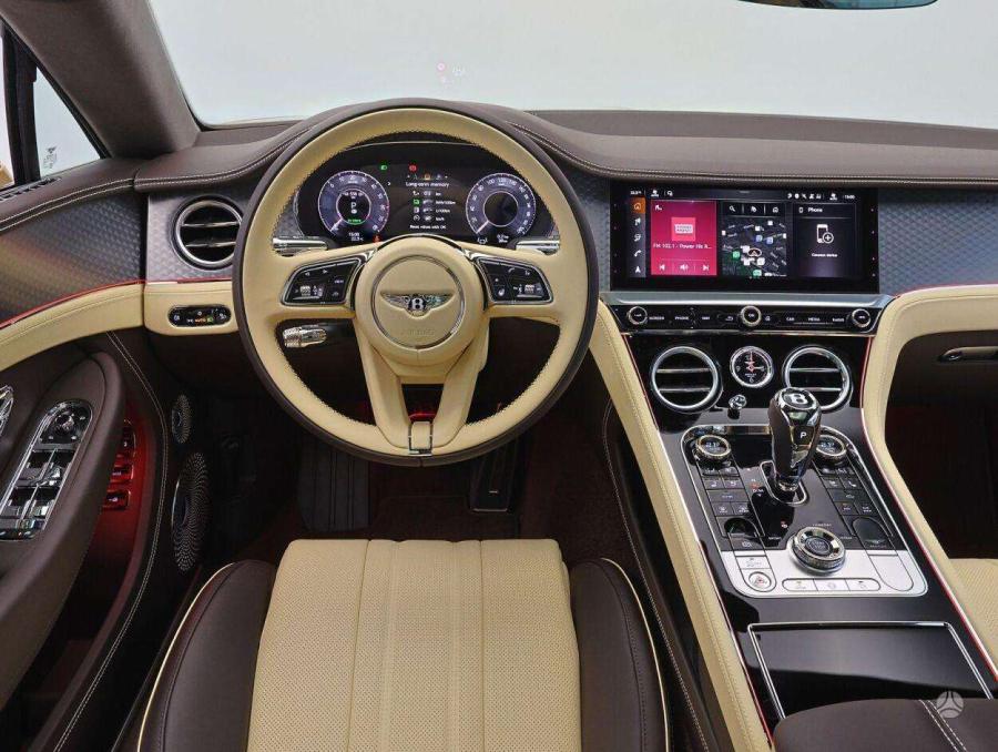 Dzeltens Bentley continental-gt 2025 Tallina, ar dzinēja tilpumu 4.00 L un nobraukumu 1 tūkst. km par 305000 €, foto 15 vietnē AUTOMOTO.COM.LV