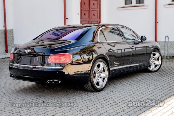 Black Bentley flying-spur 2014 in Tallinn, with an engine capacity of 4.00 L and mileage of 6 thousand km for 84350 €, photo 6 on AUTOMOTO.COM.LV