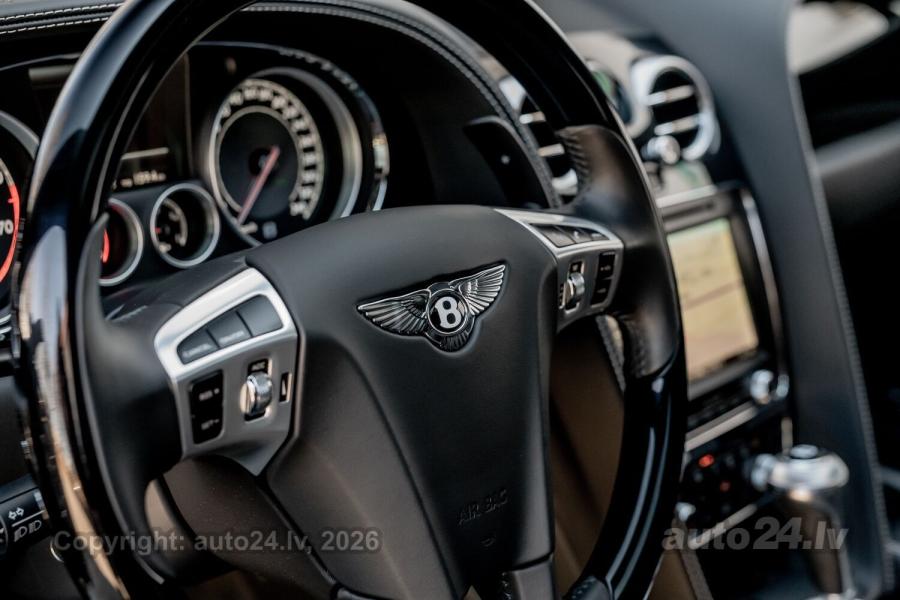 Melns Bentley flying-spur 2014 Tallina, ar dzinēja tilpumu 4.00 L un nobraukumu 6 tūkst. km par 84350 €, foto 26 vietnē AUTOMOTO.COM.LV