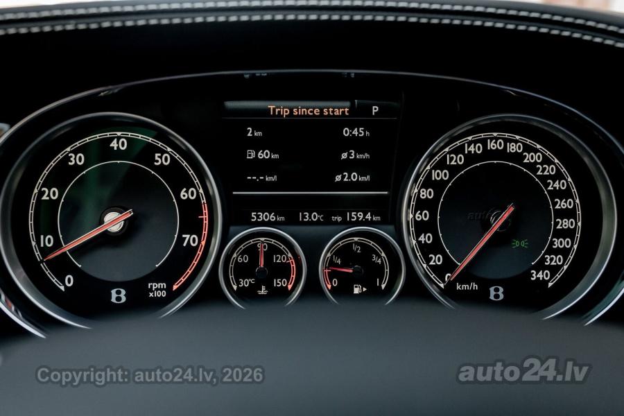Melns Bentley flying-spur 2014 Tallina, ar dzinēja tilpumu 4.00 L un nobraukumu 6 tūkst. km par 84350 €, foto 29 vietnē AUTOMOTO.COM.LV