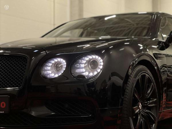 Melns Bentley flying-spur 2014 Viļņa, ar dzinēja tilpumu 6.00 L un nobraukumu 196 tūkst. km par 44999 €, foto 9 vietnē AUTOMOTO.COM.LV