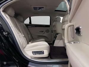 Melns Bentley flying-spur 2014 Viļņa, ar dzinēja tilpumu 6.00 L un nobraukumu 196 tūkst. km par 44999 €, foto 28 vietnē AUTOMOTO.COM.LV