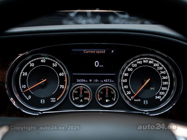 Zils Bentley flying-spur 2014 Tallina, ar dzinēja tilpumu 6.00 L un nobraukumu 27 tūkst. km par 79900 €, foto 11 vietnē AUTOMOTO.COM.LV