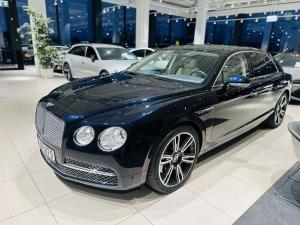 Zils Bentley flying-spur 2015 Kauņa, ar dzinēja tilpumu 4.00 L un nobraukumu 103 tūkst. km par 61000 €, foto 3 vietnē AUTOMOTO.COM.LV