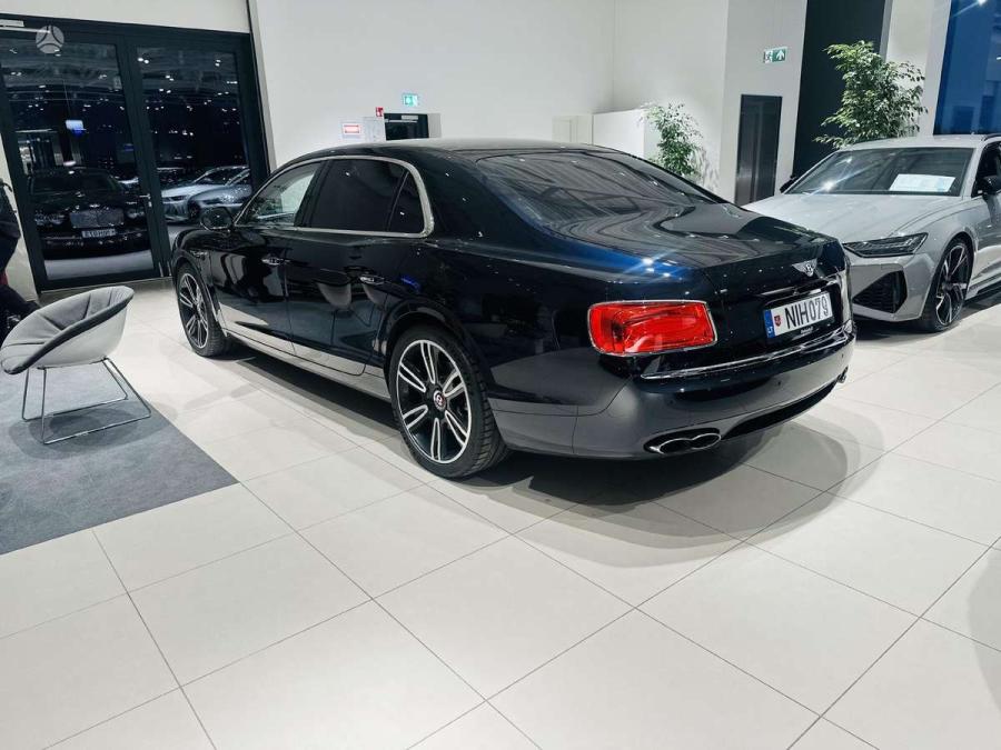 Zils Bentley flying-spur 2015 Kauņa, ar dzinēja tilpumu 4.00 L un nobraukumu 103 tūkst. km par 61000 €, foto 5 vietnē AUTOMOTO.COM.LV
