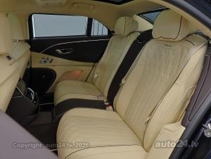 Blue Bentley flying-spur 2026 in Tallinn, with an engine capacity of 4.00 L and mileage of 0 thousand km for 352888 €, photo 9 on AUTOMOTO.COM.LV