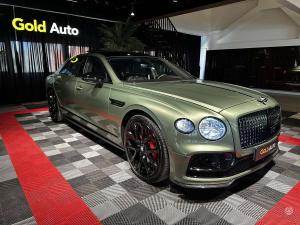 Zaļš Bentley flying-spur 2023 Viļņa, ar dzinēja tilpumu 4.00 L un nobraukumu 22 tūkst. km par 245000 €, foto 3 vietnē AUTOMOTO.COM.LV