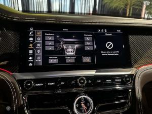 Zaļš Bentley flying-spur 2023 Viļņa, ar dzinēja tilpumu 4.00 L un nobraukumu 22 tūkst. km par 245000 €, foto 36 vietnē AUTOMOTO.COM.LV