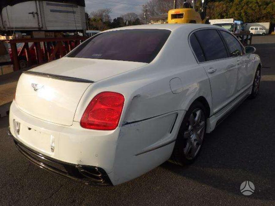 Bentley flying-spur 2009 Utena, ar dzinēja tilpumu 6.00 L un nobraukumu 29 tūkst. km par 19999 €, foto 14 vietnē AUTOMOTO.COM.LV