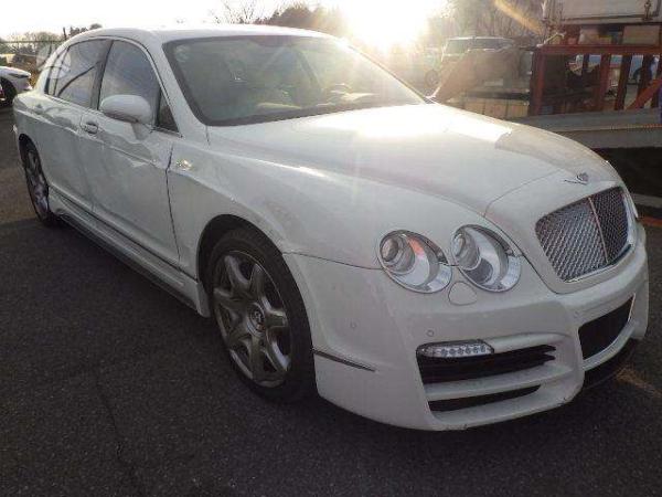Balts Bentley flying-spur 2008 Utena, ar dzinēja tilpumu 6.00 L un nobraukumu 30 tūkst. km par 19999 €, foto 6 vietnē AUTOMOTO.COM.LV
