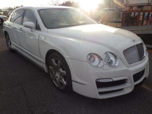 Balts Bentley flying-spur 2008 Utena, ar dzinēja tilpumu 6.00 L un nobraukumu 30 tūkst. km par 19999 €, foto 6 vietnē AUTOMOTO.COM.LV