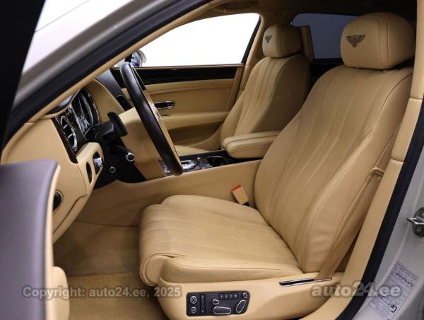 Balts Bentley flying-spur 2014 Tallina, ar dzinēja tilpumu 6.00 L un nobraukumu 152 tūkst. km par 52000 €, foto 11 vietnē AUTOMOTO.COM.LV