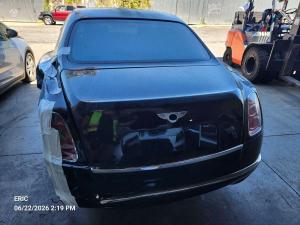 Melns Bentley Mulsanne 2015 Kauņa, ar dzinēja tilpumu 0.00 L un nobraukumu 0 tūkst. km par 31999 €, foto 12 vietnē AUTOMOTO.COM.LV