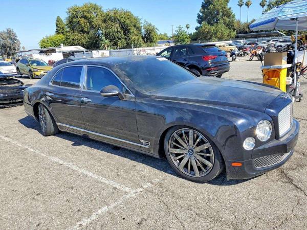 Black Bentley Mulsanne 2015 in Kaunas, with an engine capacity of 0.00 L and mileage of 0 thousand km for 31999 €, photo 5 on AUTOMOTO.COM.LV