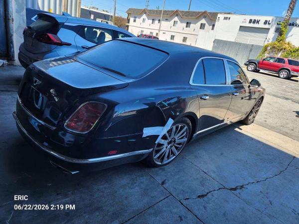 Black Bentley Mulsanne 2015 in Kaunas, with an engine capacity of 0.00 L and mileage of 0 thousand km for 31999 €, photo 7 on AUTOMOTO.COM.LV