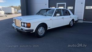 Balts Bentley Mulsanne 1987 Tallina, ar dzinēja tilpumu 6.80 L un nobraukumu 42 tūkst. km par 10900 €, foto 3 vietnē AUTOMOTO.COM.LV
