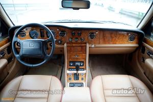 Pelēks Bentley turbo-r 1996 Tallina, ar dzinēja tilpumu 6.70 L un nobraukumu 134 tūkst. km par 45900 €, foto 12 vietnē AUTOMOTO.COM.LV