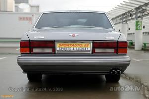 Pelēks Bentley turbo-r 1996 Tallina, ar dzinēja tilpumu 6.70 L un nobraukumu 134 tūkst. km par 45900 €, foto 5 vietnē AUTOMOTO.COM.LV
