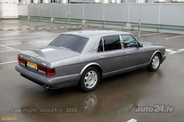 Grey Bentley turbo-r 1996 in Tallinn, with an engine capacity of 6.70 L and mileage of 134 thousand km for 45900 €, photo 5 on AUTOMOTO.COM.LV