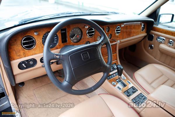 Grey Bentley turbo-r 1996 in Tallinn, with an engine capacity of 6.70 L and mileage of 134 thousand km for 45900 €, photo 9 on AUTOMOTO.COM.LV