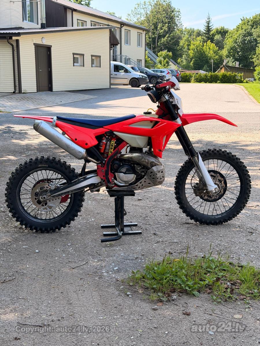 Beta RR 300 2020 Mustvē, ar dzinēja tilpumu 0.30 L un nobraukumu 0 tūkst. km par 3300 €, foto 6 vietnē AUTOMOTO.COM.LV