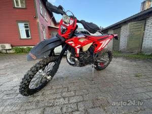 Beta RR 300 2024 in Tallinn, with an engine capacity of 0.30 L and mileage of 0 thousand km for 5400 €, photo  on AUTOMOTO.COM.LV
