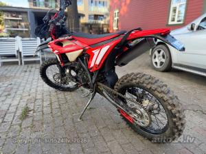 Бета RR 300 2024 в Таллин, объемом двигателя 0.30 л и пробегом 0 тыс. км за 5400 €, фото 4 на AUTOMOTO.COM.LV