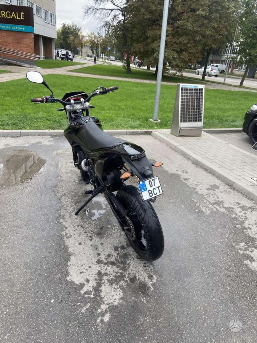Black Beta RR 2016 in Siauliai, with an engine capacity of 50.00 L and mileage of 0 thousand km for 2000 €, photo 8 on AUTOMOTO.COM.LV