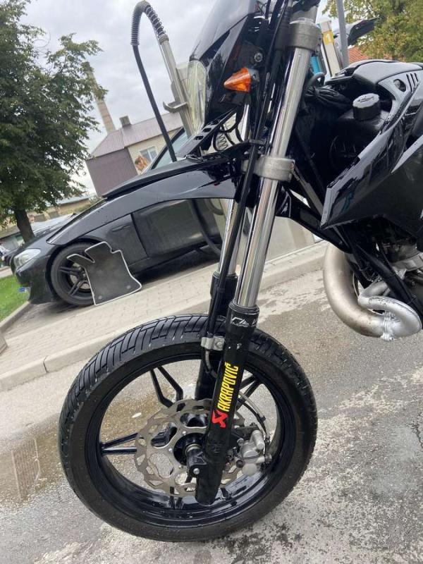 Black Beta RR 2016 in Siauliai, with an engine capacity of 50.00 L and mileage of 0 thousand km for 2000 €, photo 11 on AUTOMOTO.COM.LV
