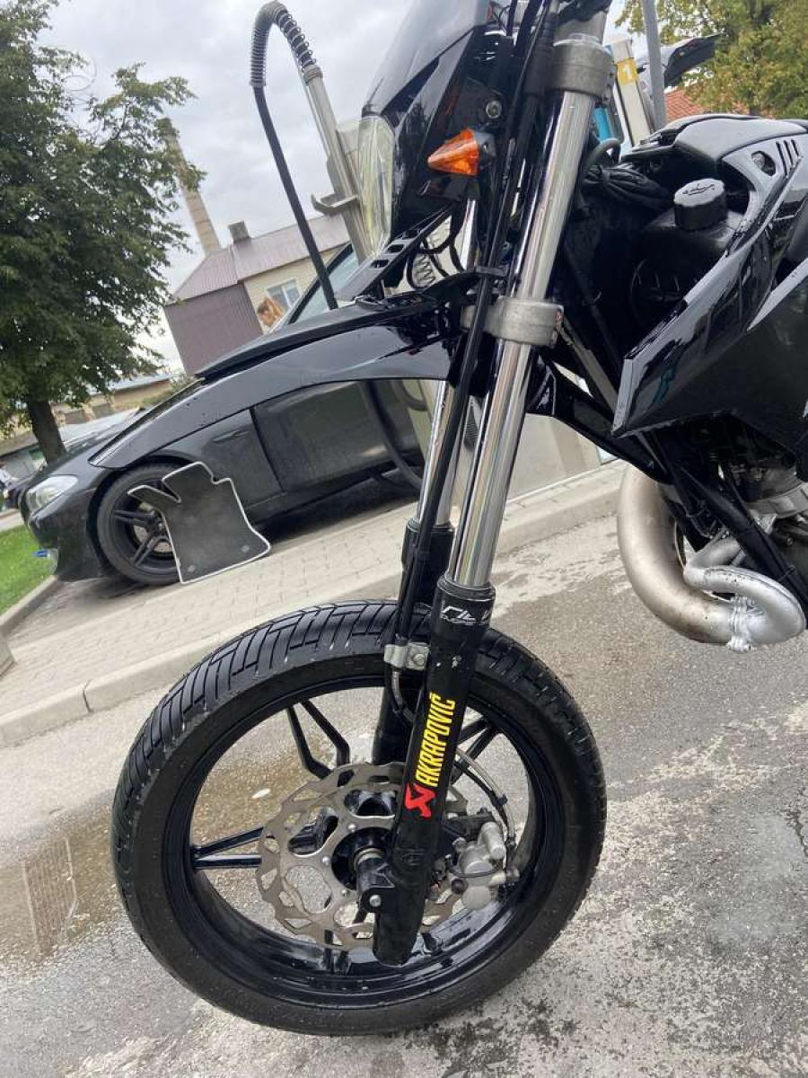 Black Beta RR 2016 in Siauliai, with an engine capacity of 50.00 L and mileage of 0 thousand km for 2000 €, photo 11 on AUTOMOTO.COM.LV