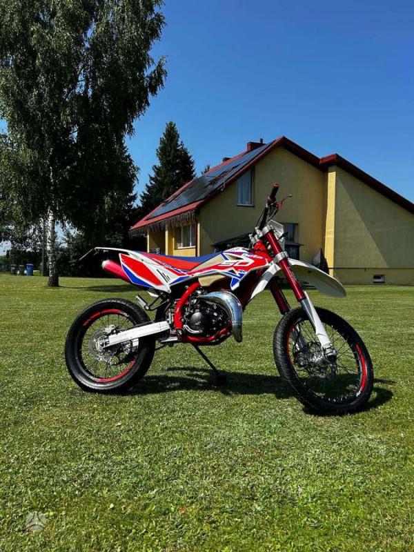 Бета RR 2019 в Алитус, объемом двигателя 50.00 л и пробегом 11 тыс. км за 2450 €, фото 3 на AUTOMOTO.COM.LV