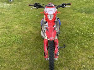 Beta RR 2022 Vievis, ar dzinēja tilpumu 0.30 L un nobraukumu 1 tūkst. km par 4800 €, foto 3 vietnē AUTOMOTO.COM.LV