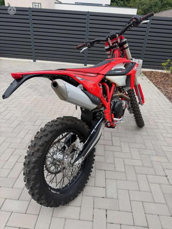 Beta RR 2022 in Kaunas, with an engine capacity of 0.35 L and mileage of 0 thousand km for 6000 €, photo 6 on AUTOMOTO.COM.LV