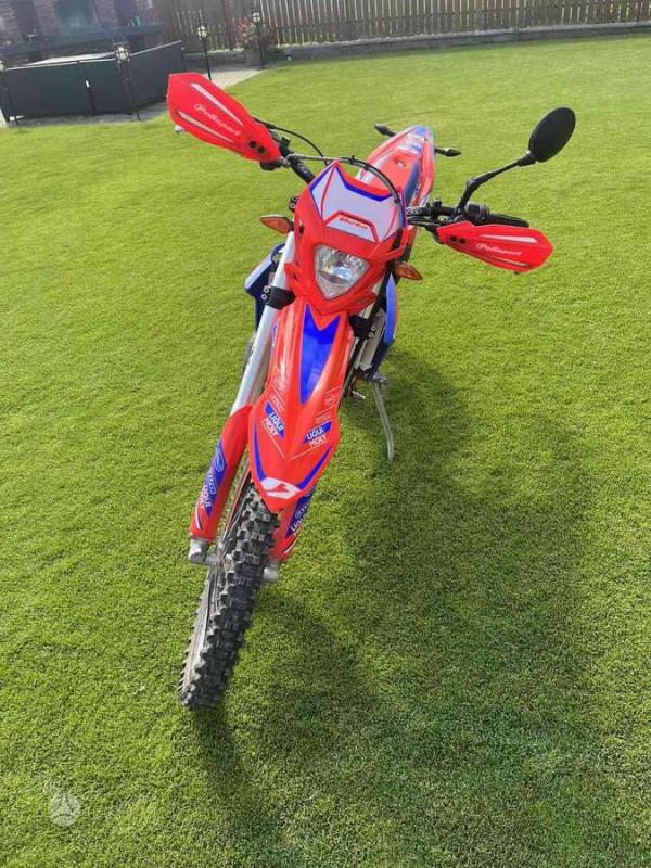 Beta RR 2023 in Siauliai, with an engine capacity of 50.00 L and mileage of 3 thousand km for 3200 €, photo 7 on AUTOMOTO.COM.LV