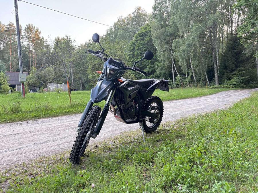 Beta RR 2025 in Vilnius, with an engine capacity of 0.13 L and mileage of 4 thousand km for 3800 €, photo 4 on AUTOMOTO.COM.LV