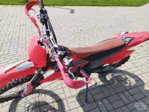 Red Beta RR 2007 in Panevezys, with an engine capacity of 0.40 L and mileage of 10 thousand km for 1550 €, photo 11 on AUTOMOTO.COM.LV
