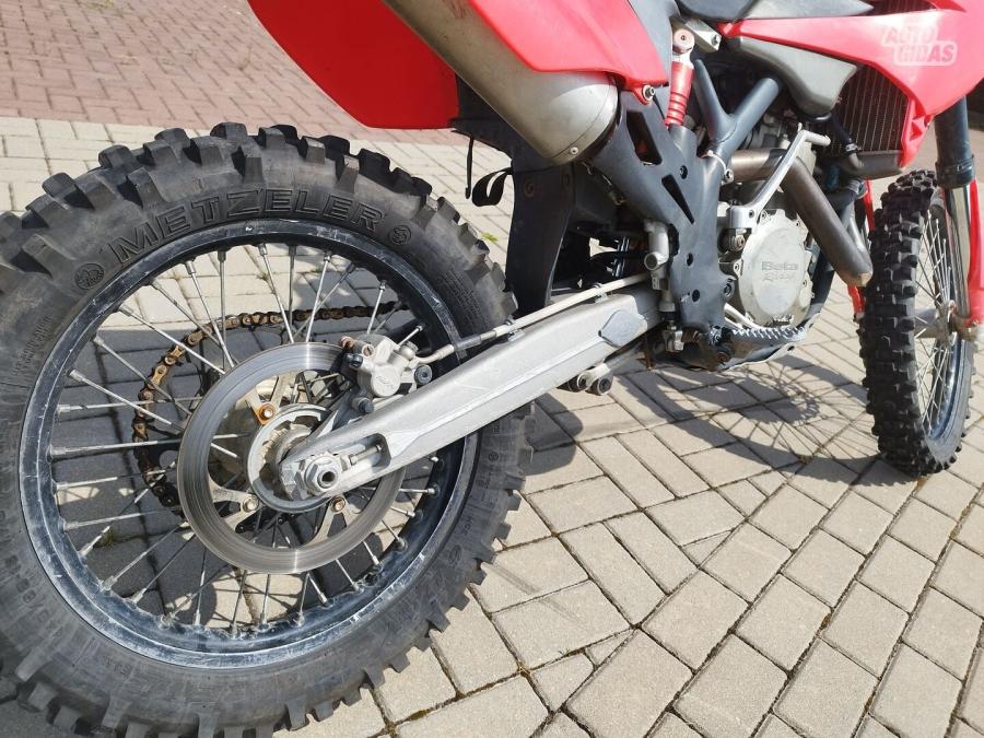 Red Beta RR 2007 in Panevezys, with an engine capacity of 0.40 L and mileage of 10 thousand km for 1550 €, photo 13 on AUTOMOTO.COM.LV