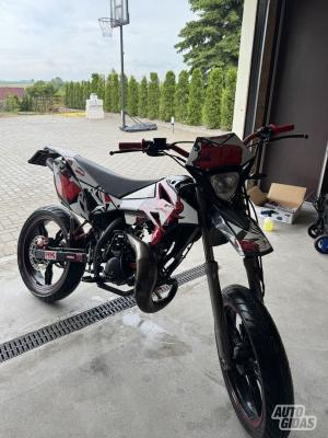 Red Beta RR 2016 in Marijampole, with an engine capacity of 0.05 L and mileage of 500 thousand km for 2200 €, photo  on AUTOMOTO.COM.LV