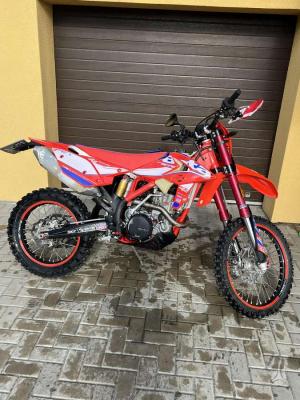 Red Beta RR 2017 in Birstonas, with an engine capacity of 0.35 L and mileage of 5 thousand km for 3599 €, photo 7 on AUTOMOTO.COM.LV