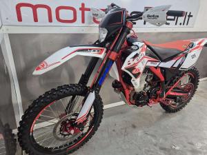 Balts Beta RR 2010 Kauņa, ar dzinēja tilpumu 0.40 L un nobraukumu 12 tūkst. km par 3400 €, foto 3 vietnē AUTOMOTO.COM.LV