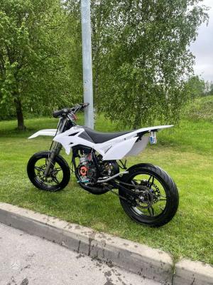 White Beta RR 2014 in Radviliskis, with an engine capacity of 50.00 L and mileage of 25 thousand km for 2000 €, photo 3 on AUTOMOTO.COM.LV